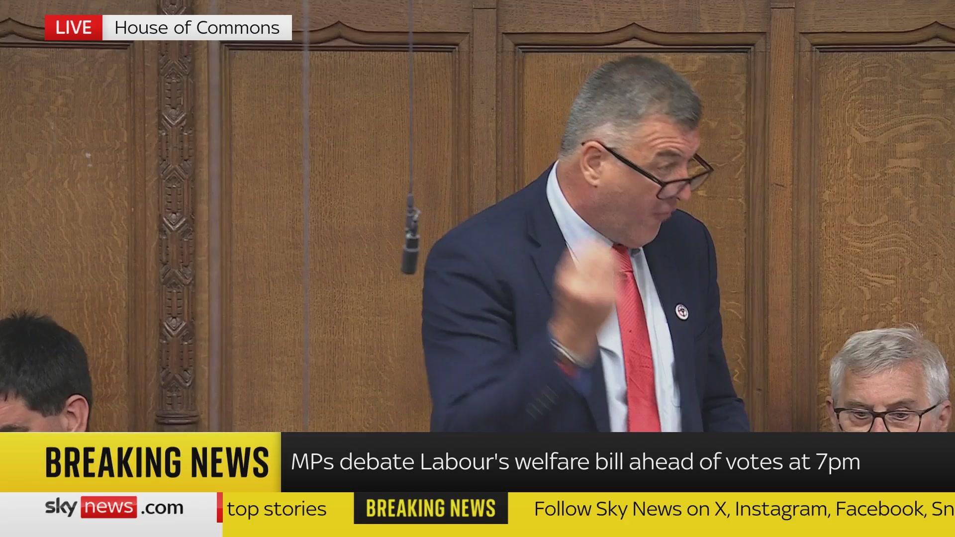 SkyNews - twitter.com - Live Streaming Search Engine - LiveSearch.app