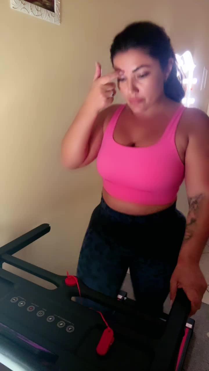 Traveler - tango.me - Live Streaming Search Engine - LiveSearch.app