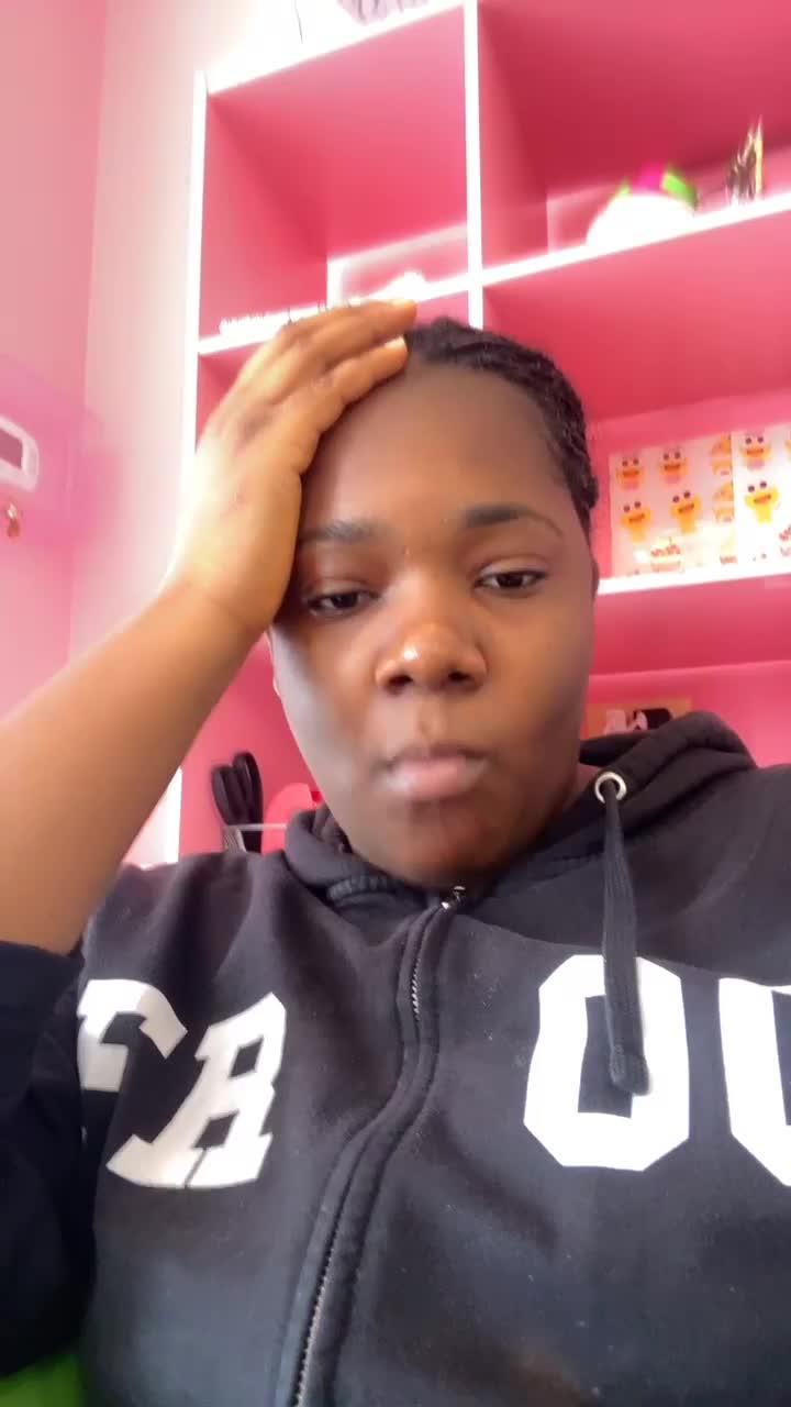 Julie Best - LiveMe.com - Live Streaming Search Engine - LiveSearch.app