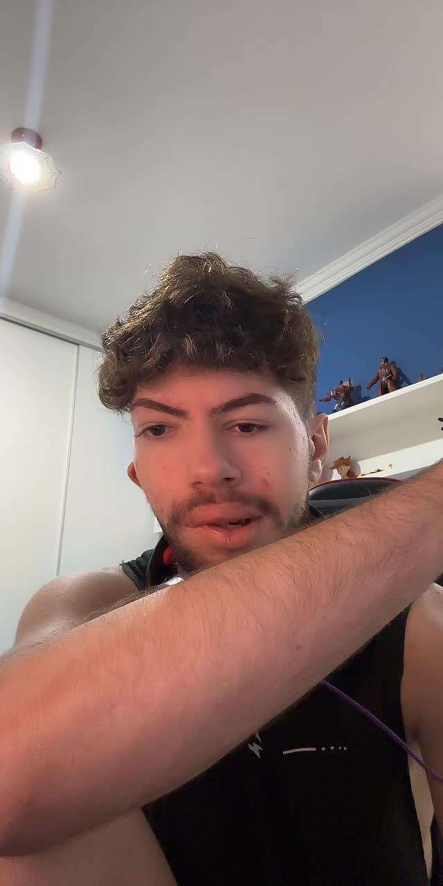 Hugo Salamoni - tiktok.com - Live Streaming Search Engine - LiveSearch.app